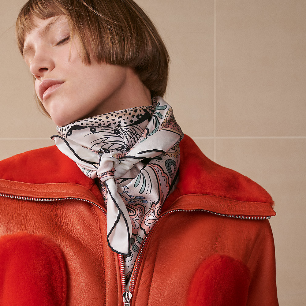 Carré 90 double-face Guépards Bandana - Arancione | Hermès Italia